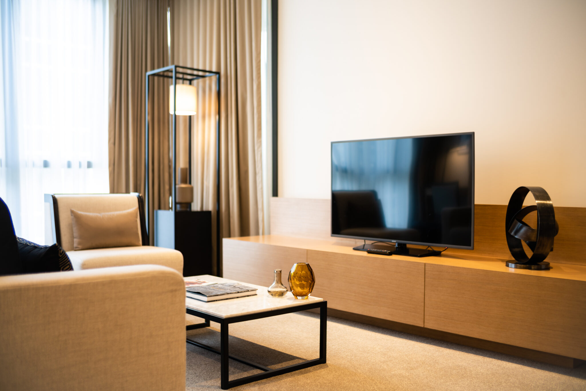 Stay – SKYE Suites